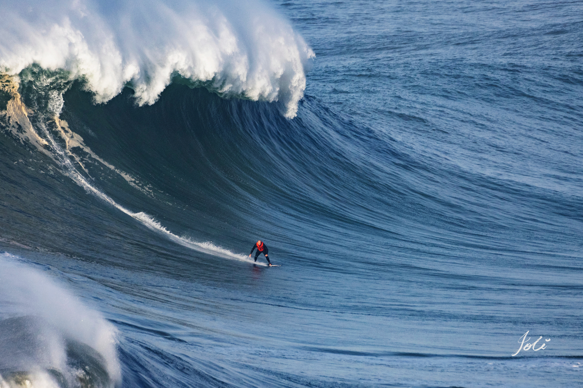 Blind Aussie Surfer Smashes World Big Wave Record!